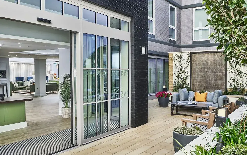 11 Best Luxury Care Homes in the UK 2025 | Beautiful Homes | Lottie